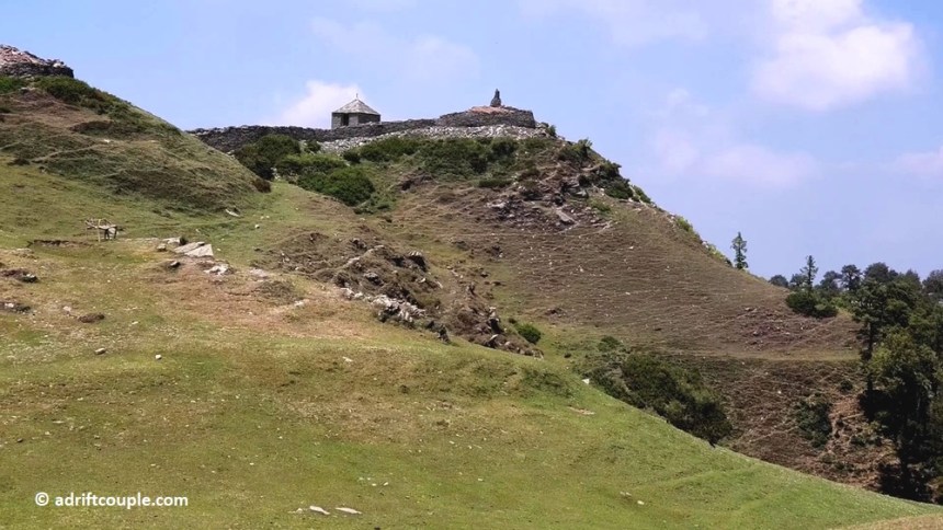 Raghupur Fort Trek (at 12000 feet) From Jalori Pass, Enthralling 360 ...
