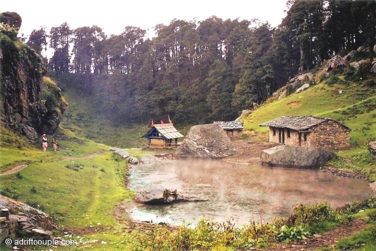 Raghupur Fort Trek (at 12000 feet) From Jalori Pass, Enthralling 360 ...